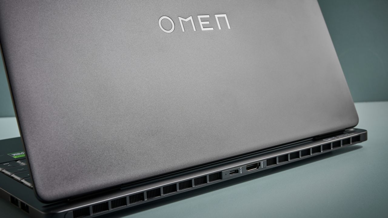 HP Omen Transcend 14 review: sleek and discreet | T3