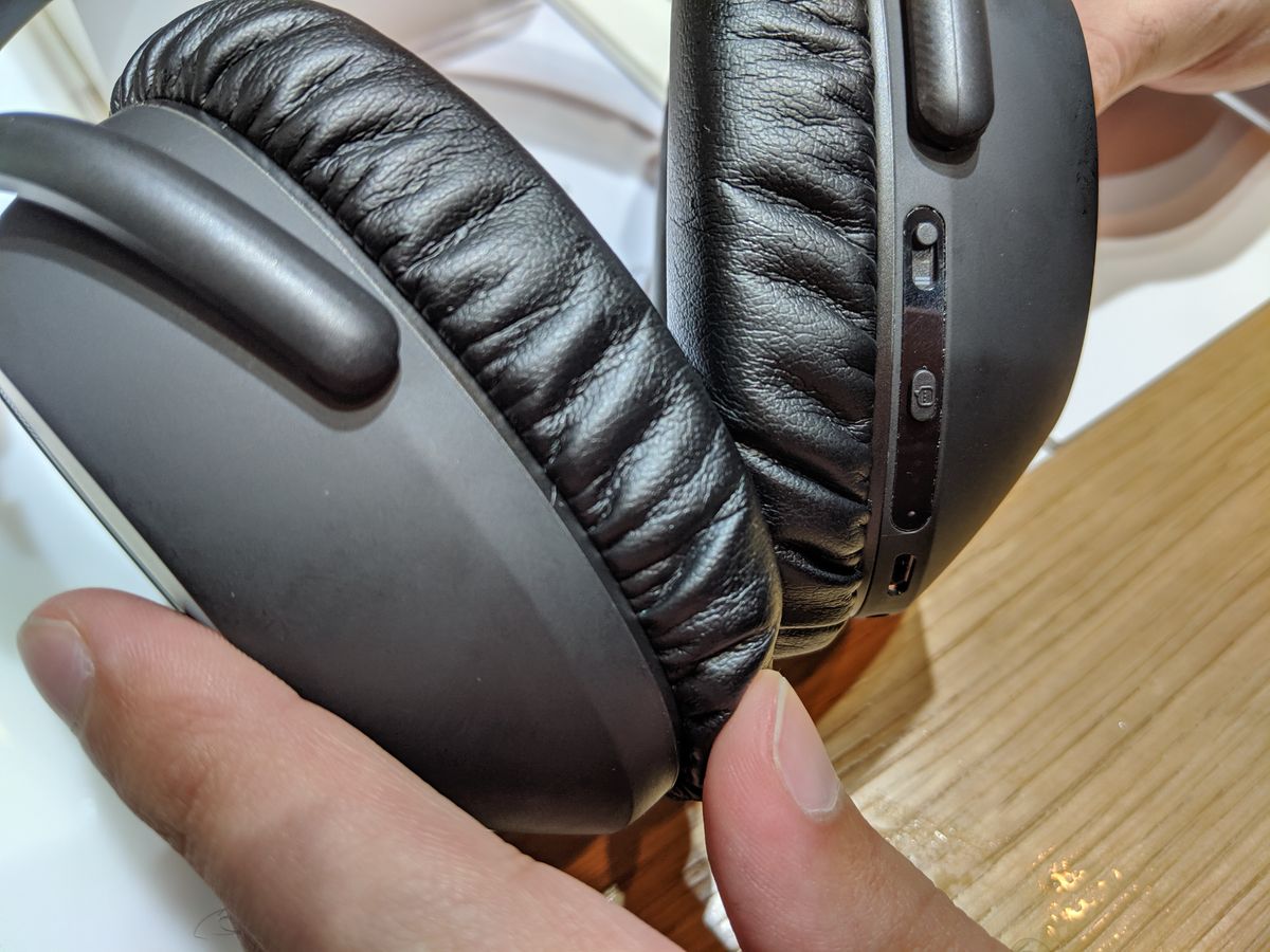 Sennheiser PXC 550-II Wireless Hands-on Review: Solid Comfort, So-So ...