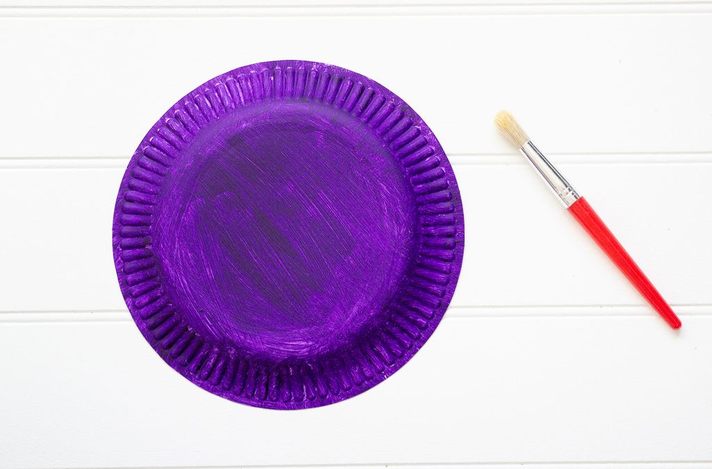 How to make paper plate masks | GoodtoKnow