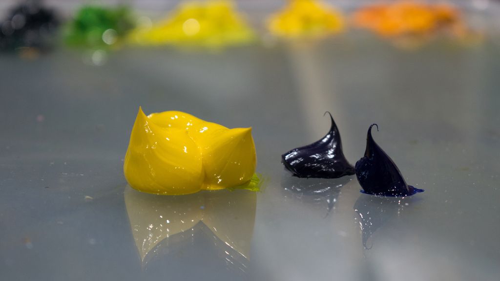 How to mix shadow colour in paint | Creative Bloq