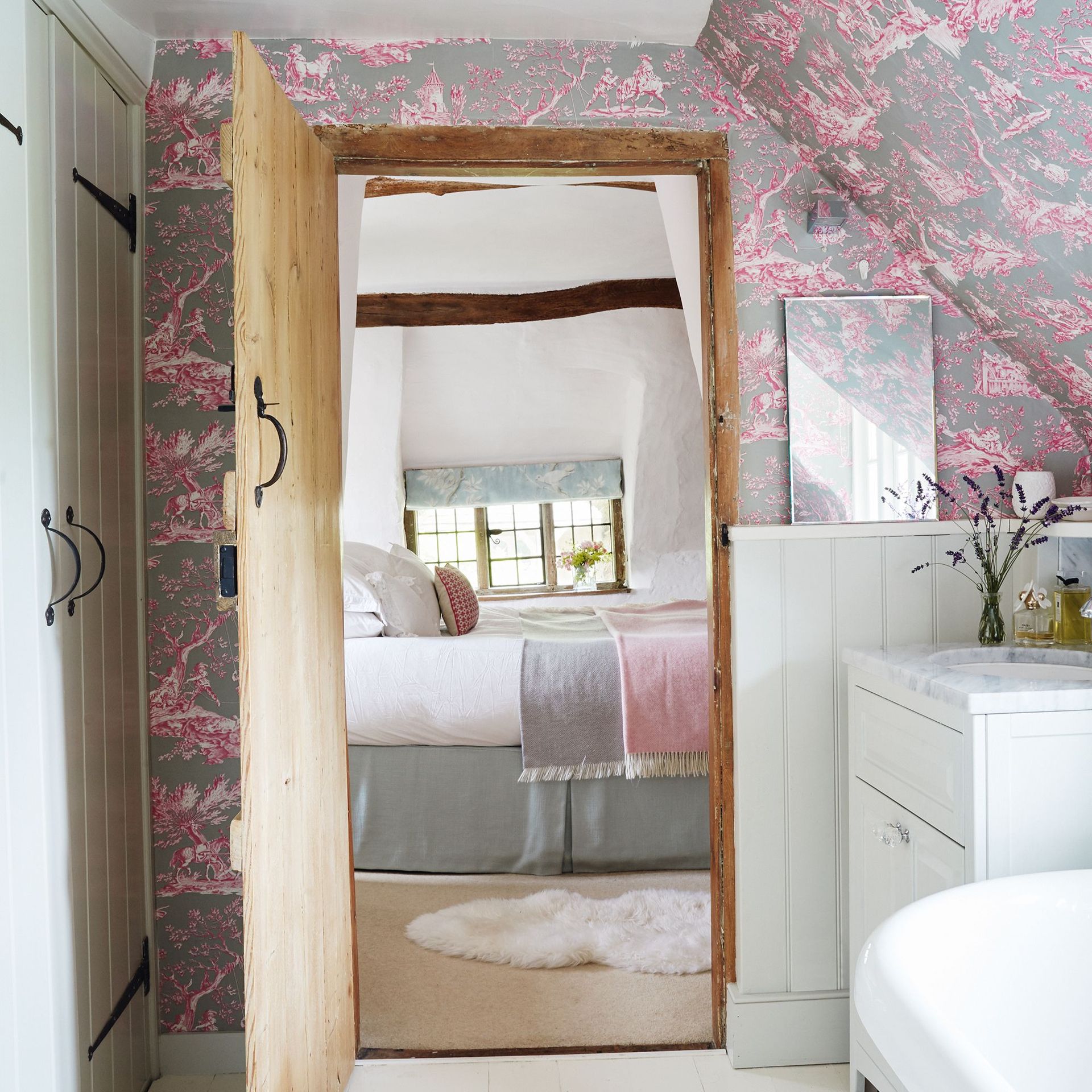 35 en-suite ideas to design the perfect bathroom retreat | Ideal Home