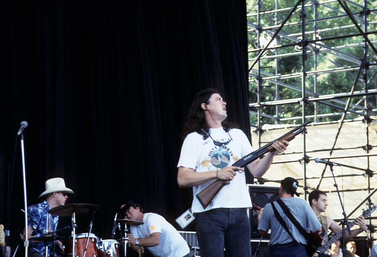 The 15 best photos from the first Lollapalooza festival in 1991 | Louder