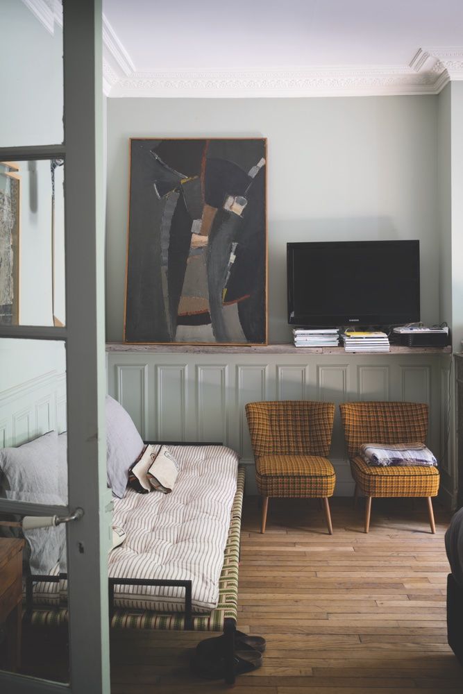 Small Grey Living Room Ideas For Cool, Compact Spaces