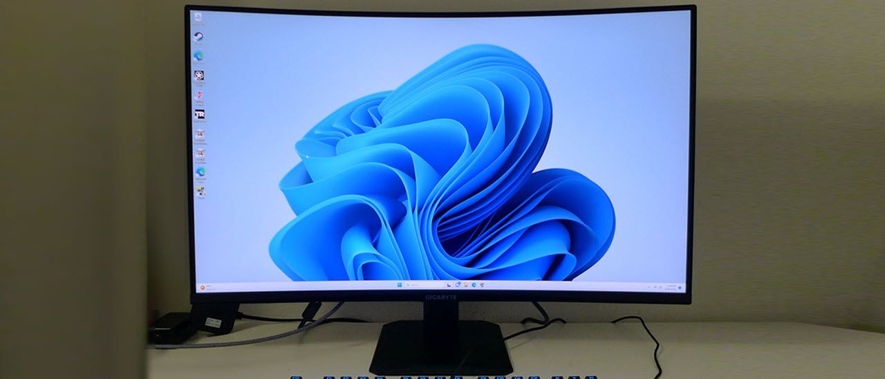 Gigabyte GS32QC Curved 170 Hz Gaming Monitor Review: A Jumbo Screen at ...