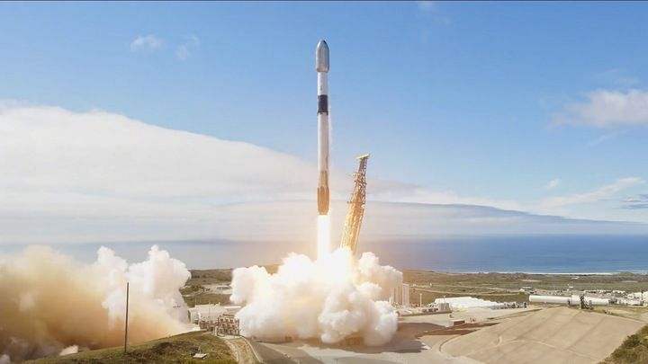 SpaceX rocket catches fire, falls over while landing at sea after ...