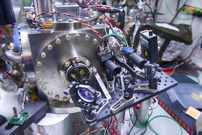 Are We Living in a 2D Hologram? Photos of Laser 'Holometer' Experiment (Gallery) | Space