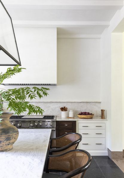 10 beige kitchens that prove this neutral back for 2025 | Homes and Gardens