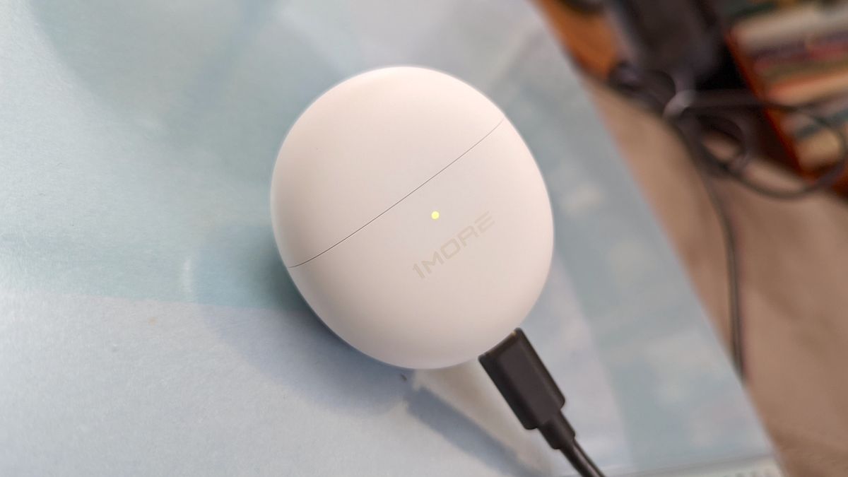1More Comfobuds Mini review | Laptop Mag