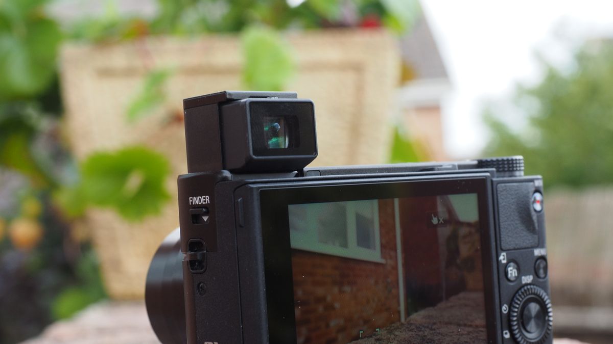 Sony RX100 Mark VII review | Digital Camera World