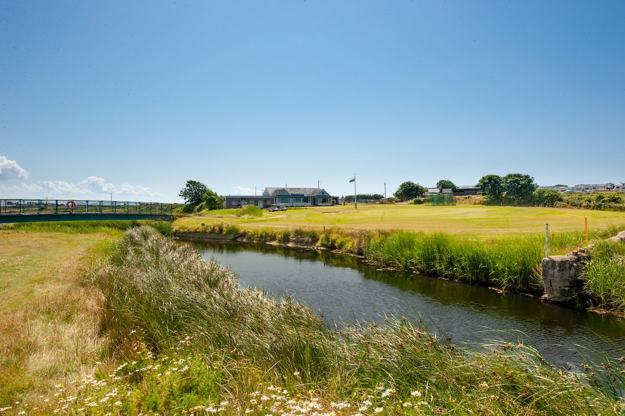 12 Beautiful Golf Holes Worth The Green Fee Alone | Golf Monthly