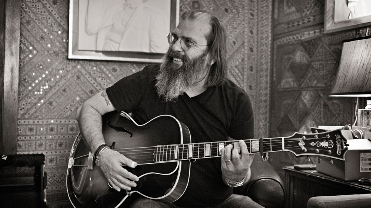 Q&A: Steve Earle | Louder