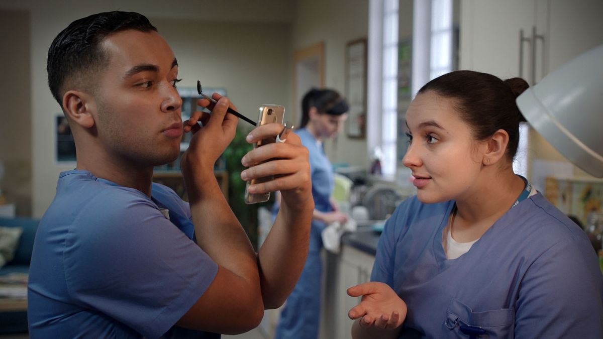 Casualty Spoilers: Paramedic Iain Dean in angry attack! | What to Watch