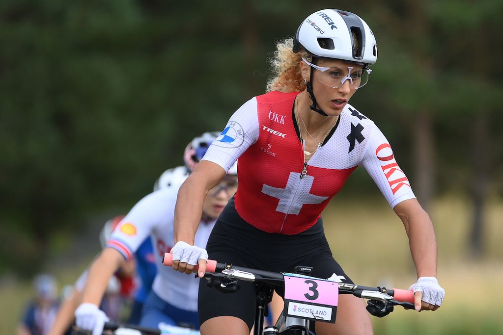 Jolanda Neff continues comeback at first MTB Marathon World ...