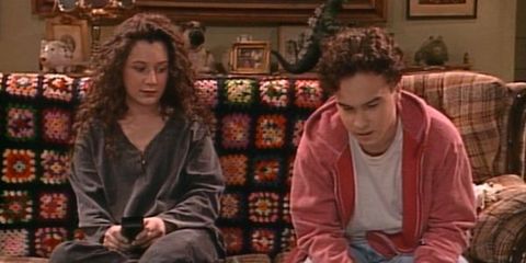 How Roseanne's Revival Will Be Handling Darlene And David's ...