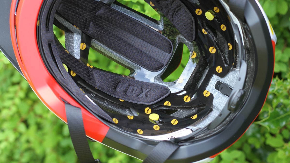 Fox Speedframe Pro Kilf helmet review | Bike Perfect