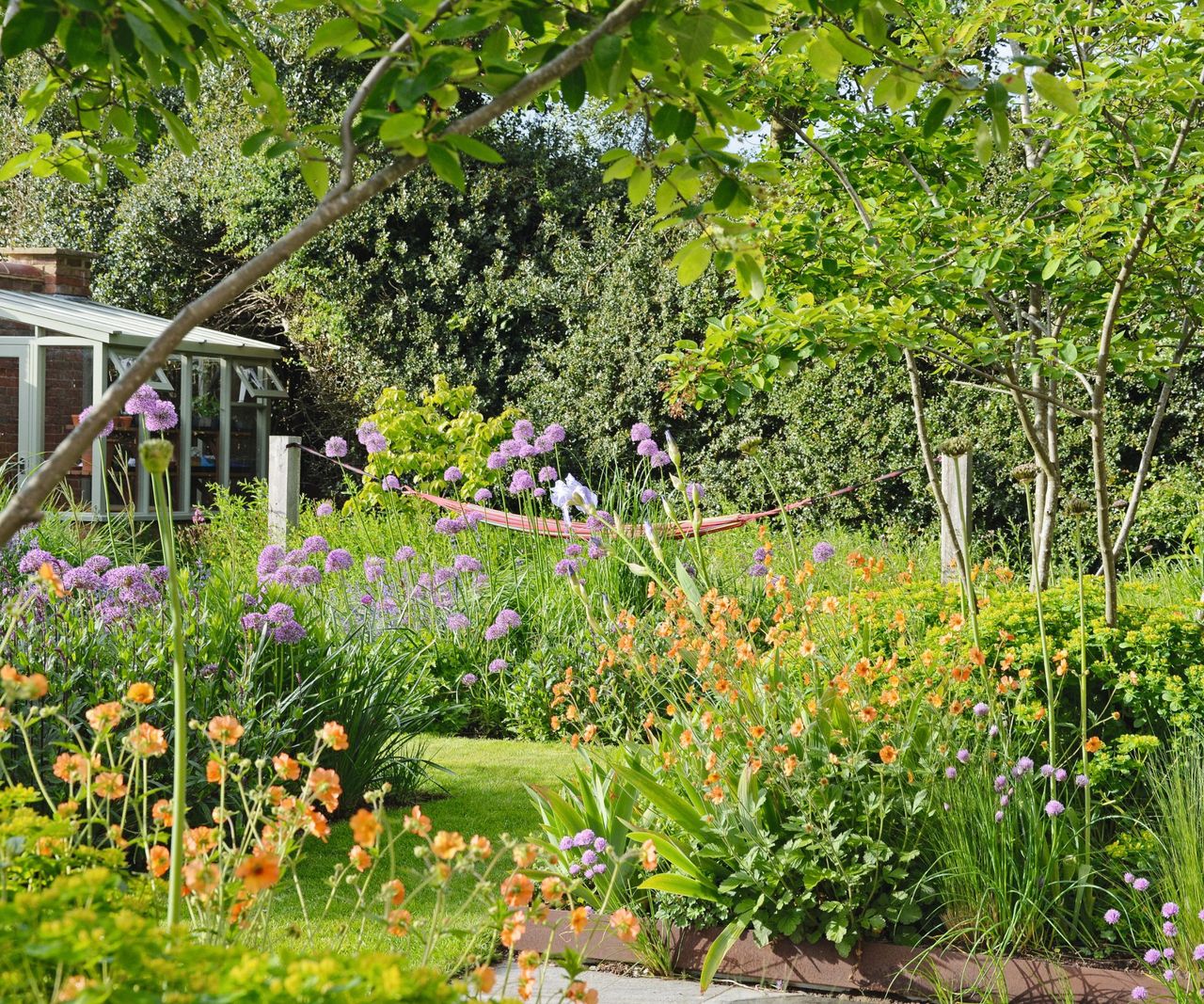 Modern garden ideas: contemporary, climate-positive inspiration | Homes ...