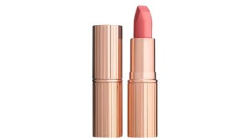 Best long lasting lipsticks—kiss-proof formulas that last all day ...