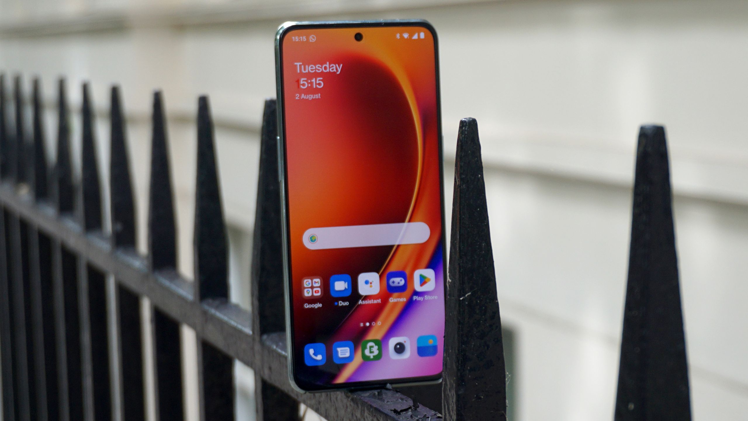 Why the OnePlus 10T is the company's most important phone on sale in ...