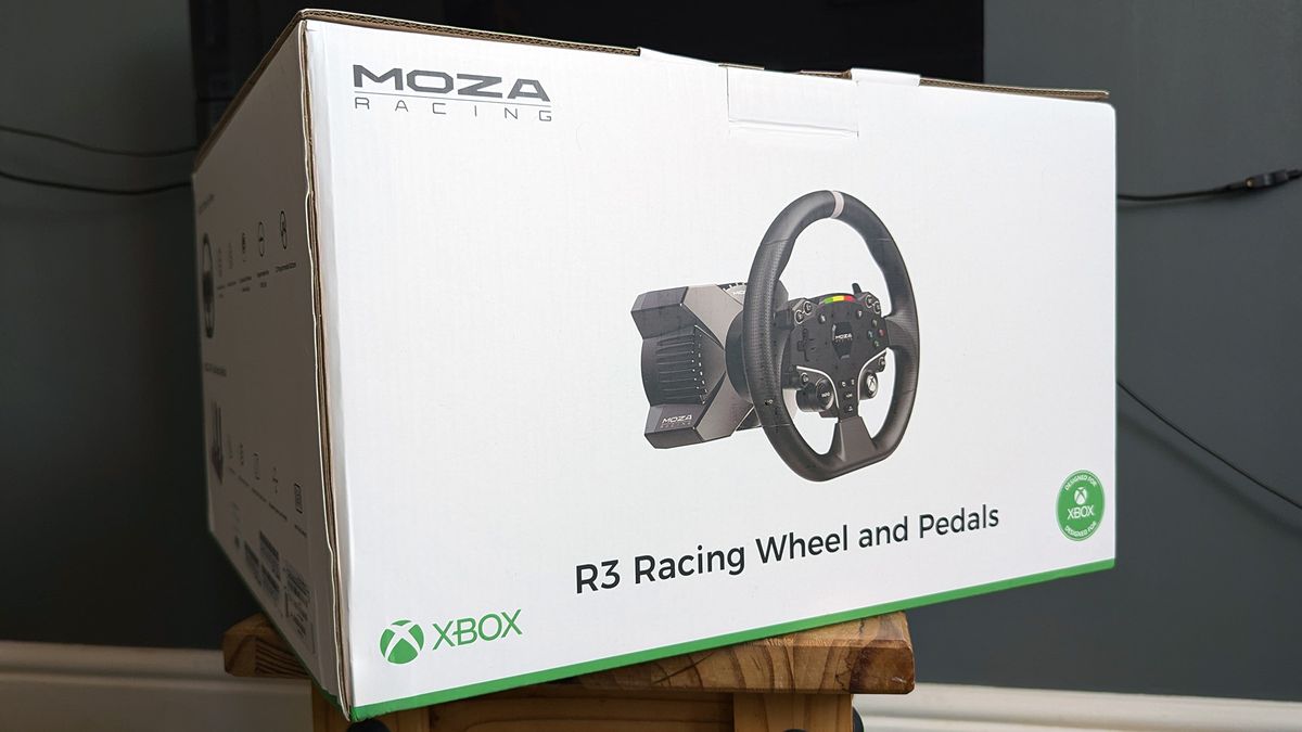 MOZA R3 racing wheel and pedals for Xbox review: The budget champion ...