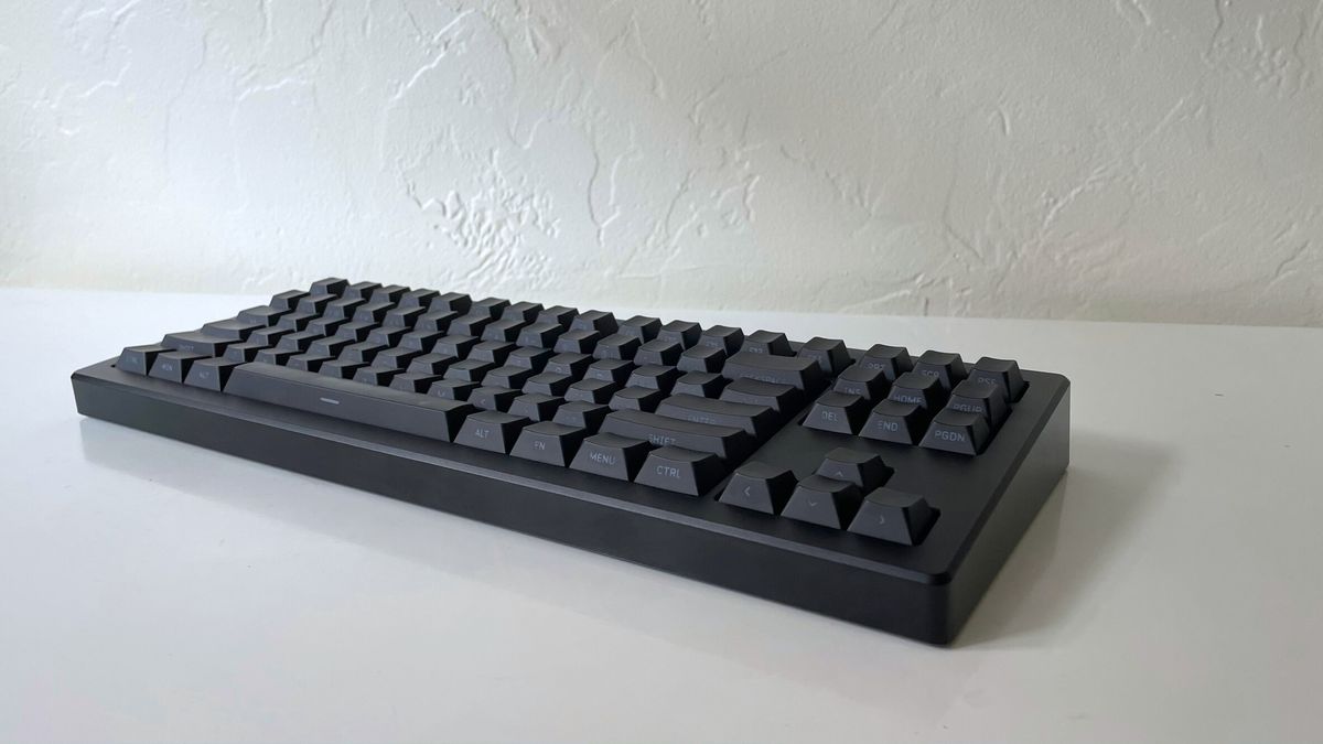 Drop CSTM80 keyboard review: It finally has one thing the mechanical ...