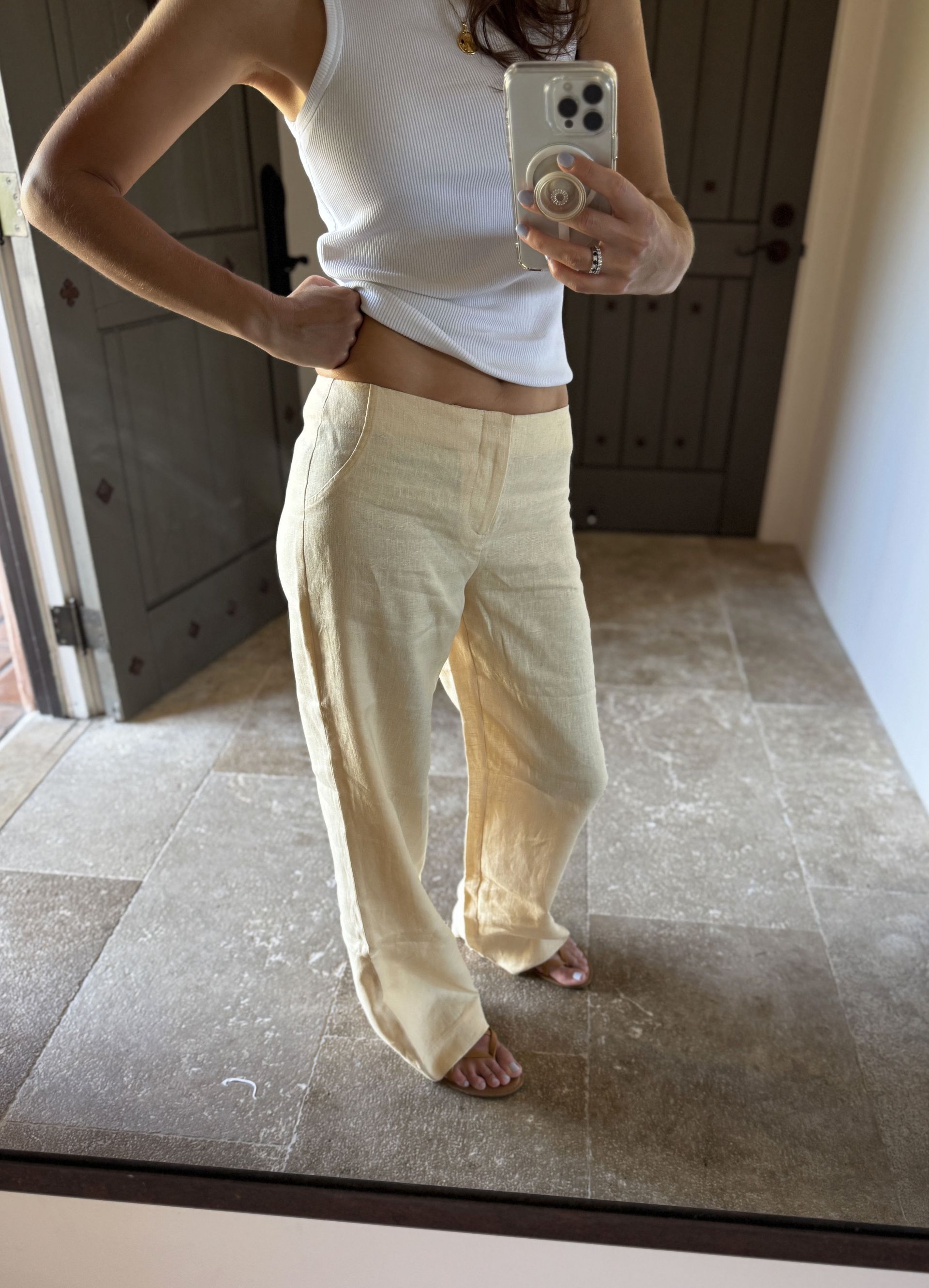 The 15 Best Low-Rise-Pants, According to a Fashion Editor | Who What Wear
