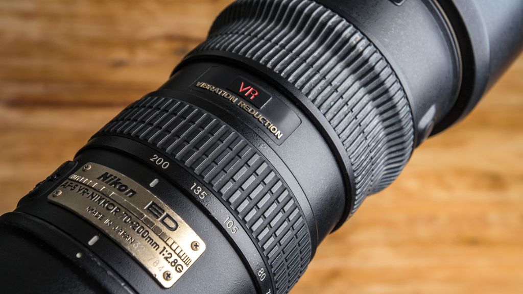 Home photography ideas: Shoot product photography with a single strobe ...