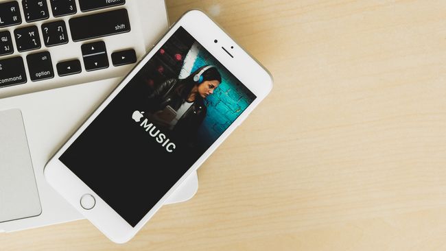 Apple Music lossless and spatial audio: Which devices and headphones do ...