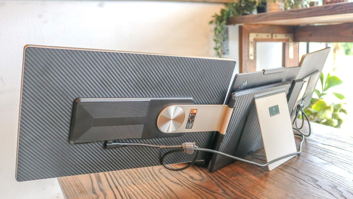 I just tried this laptop screen extender to up my laptop multitasking ...