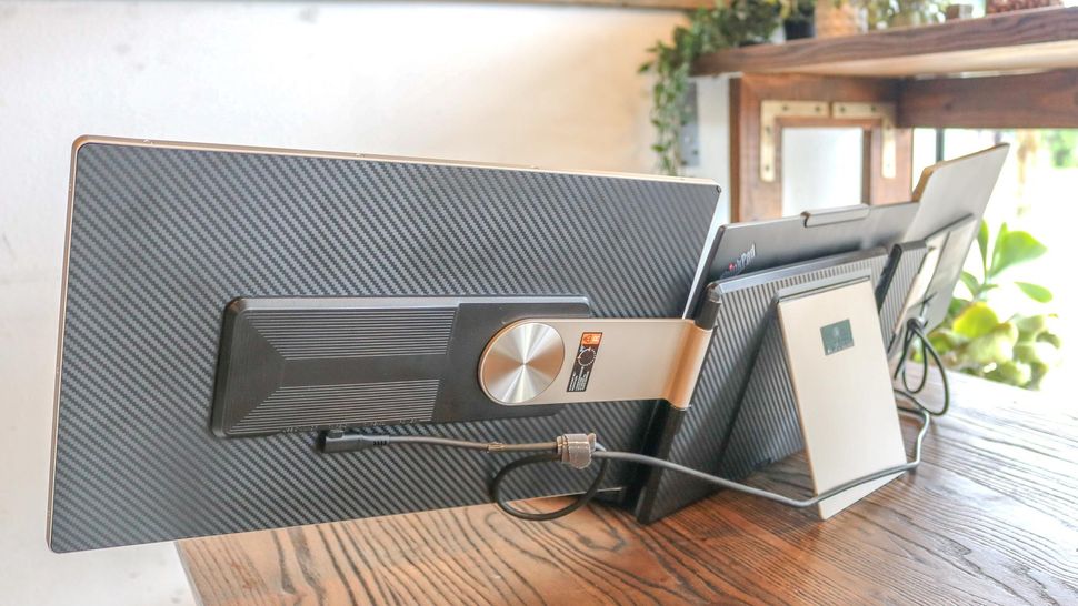 I just tried this laptop screen extender to up my laptop multitasking ...