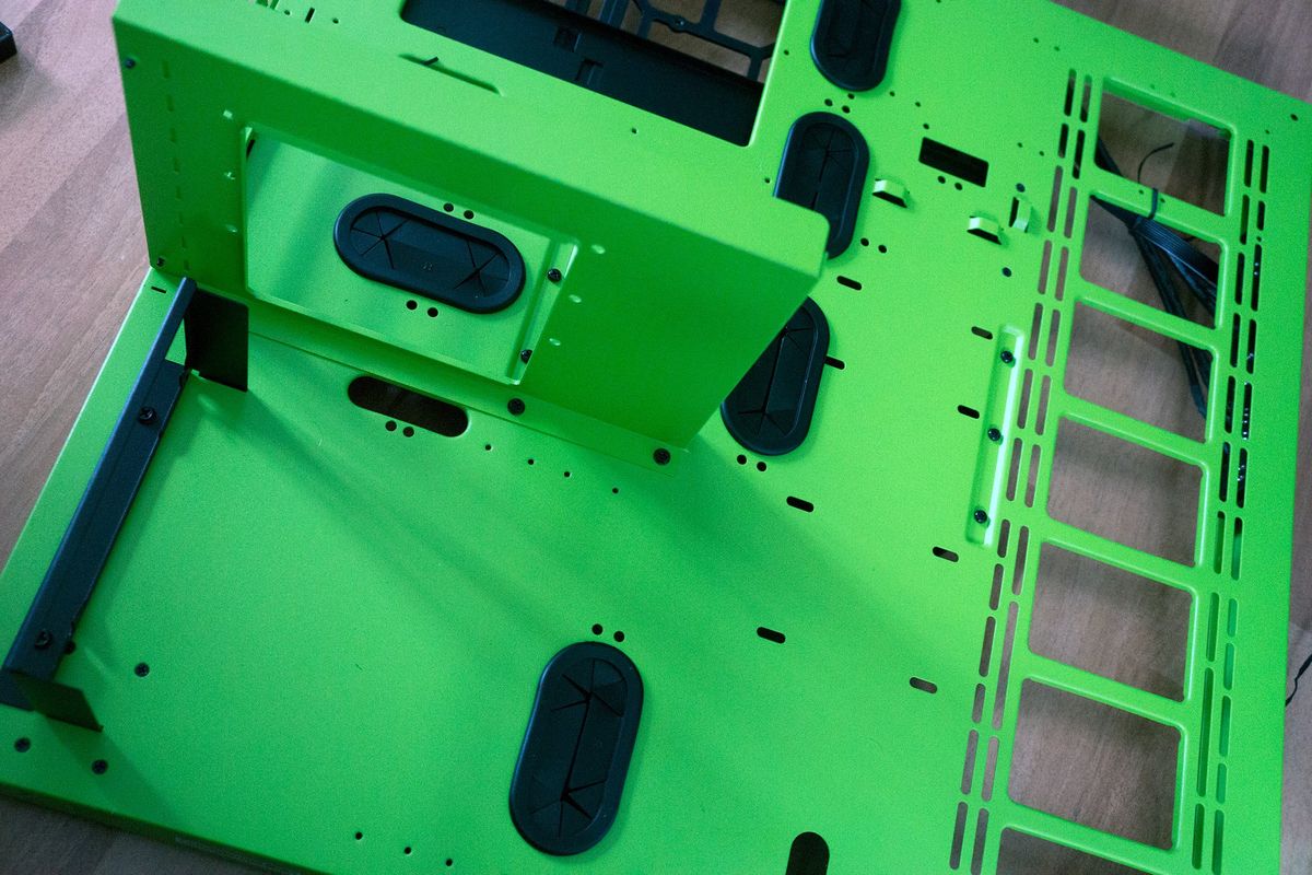 Should you buy a PC test bench case or build one? | Windows Central