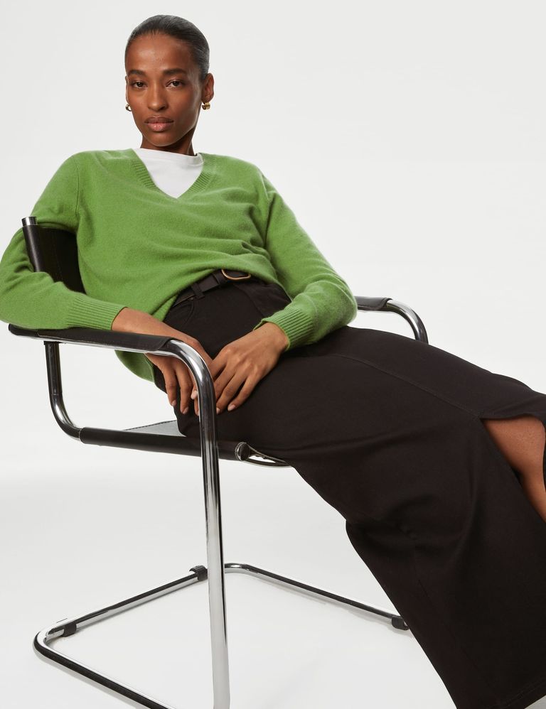 The 34 Best Classic Jumpers for Autumn | Who What Wear