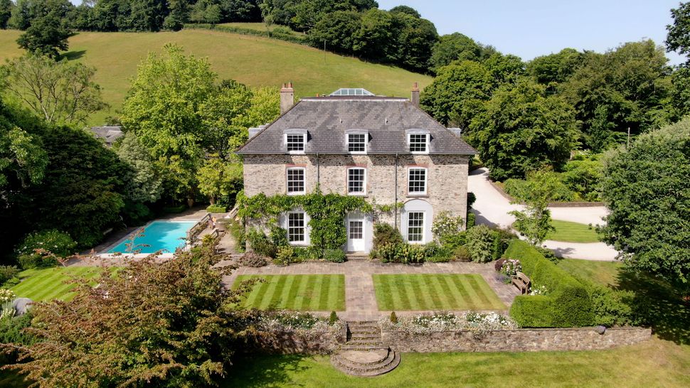 Led Zeppelin bassist's former Rectory home on sale for nearly £ ...