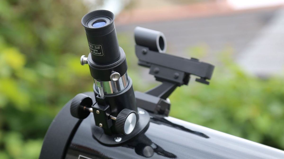 Sky-Watcher Explorer 130 EQ2 telescope review | Space