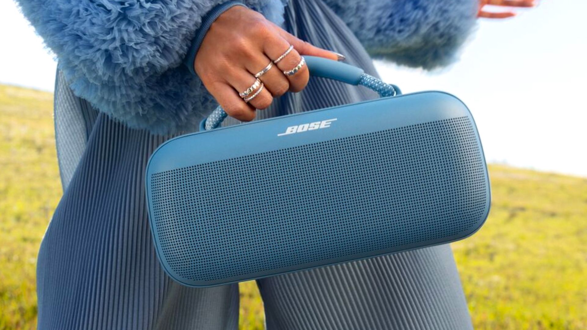 Bose unveils SoundLink Max — a chic boom-box speaker with 20-hour ...