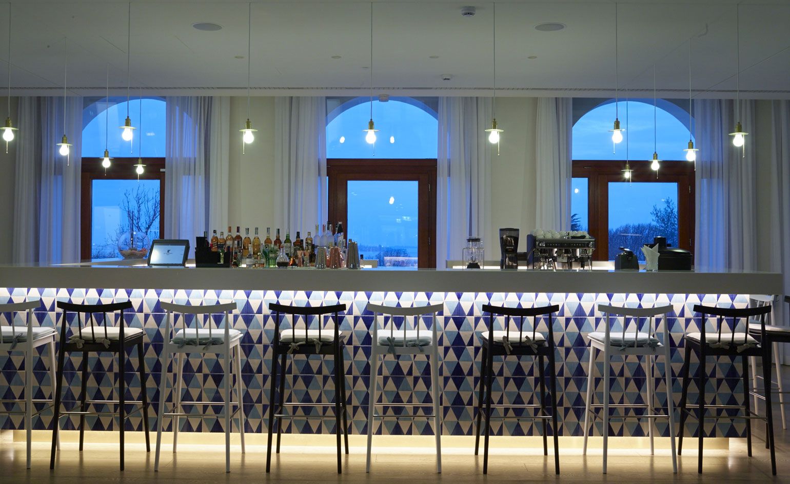 JW Marriott | Wallpaper