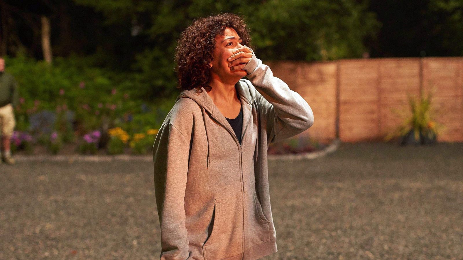 Deadwater Fell ending explained: What happened to Kate and the kids ...