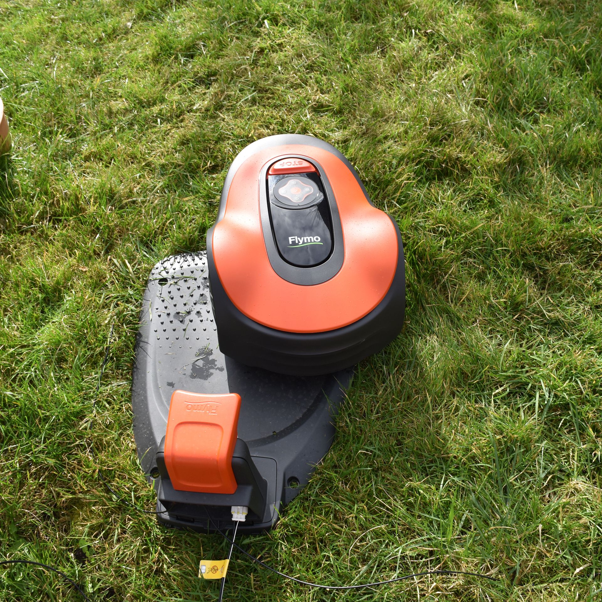 Flymo EasiLife GO 250 Robotic Lawn Mower Review | Ideal Home