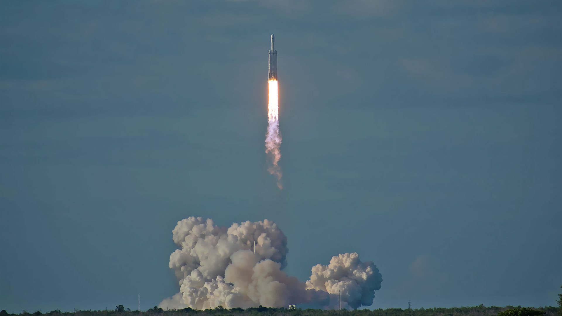In Photos: The Amazing Triple Rocket Landings of SpaceX's Falcon Heavy ...