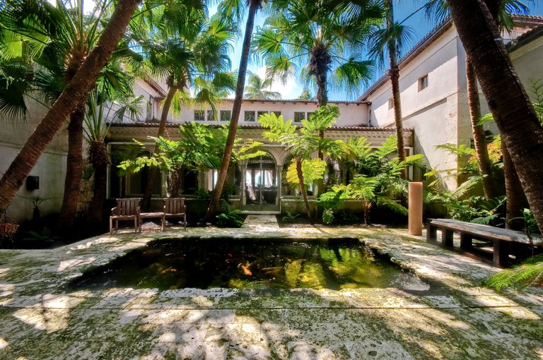 Phil Collins house - singer sells Miami home for $40 million | Homes ...