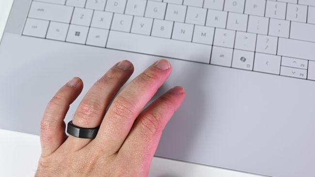 Review: Dell XPS 14 sets the bar for small, powerful Windows laptops ...