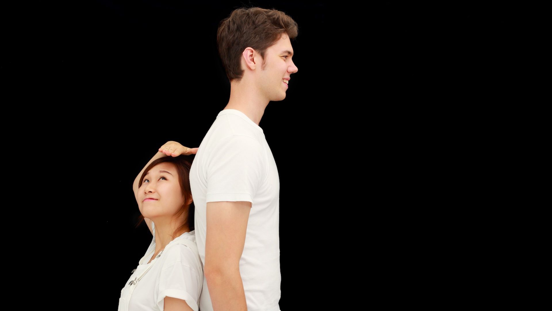 Why are men taller than women, on average? | Live Science