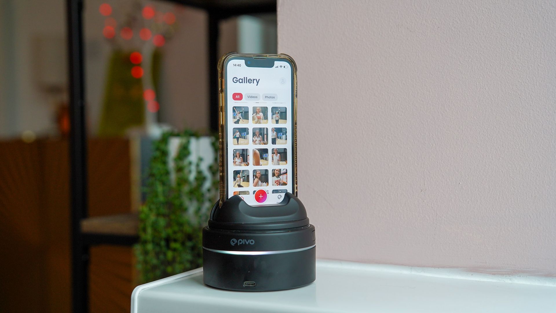 Pivo Max review: AI tracking device to channel your creativity | T3