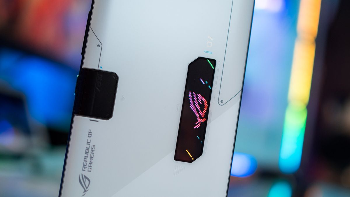 ASUS ROG Phone 7 Ultimate review: In a league of its own | Android Central