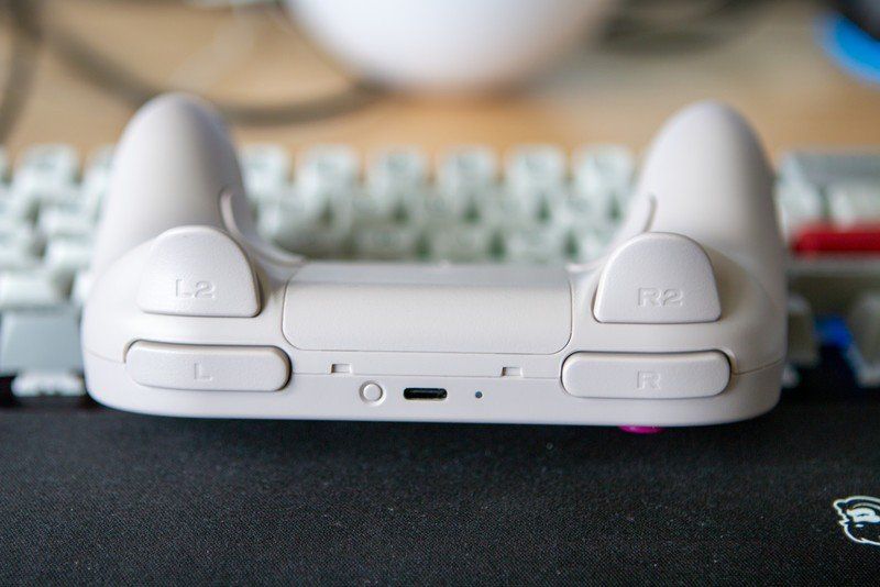 8Bitdo Pro 2 review: The last controller you'll ever want to buy ...