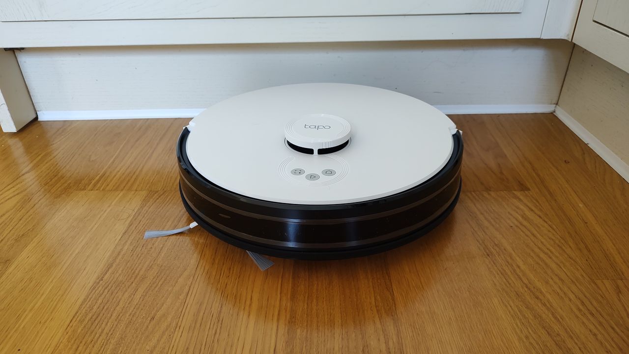 Tapo RV30 Plus Robot Vacuum review: Generic looks but great cleaning | T3