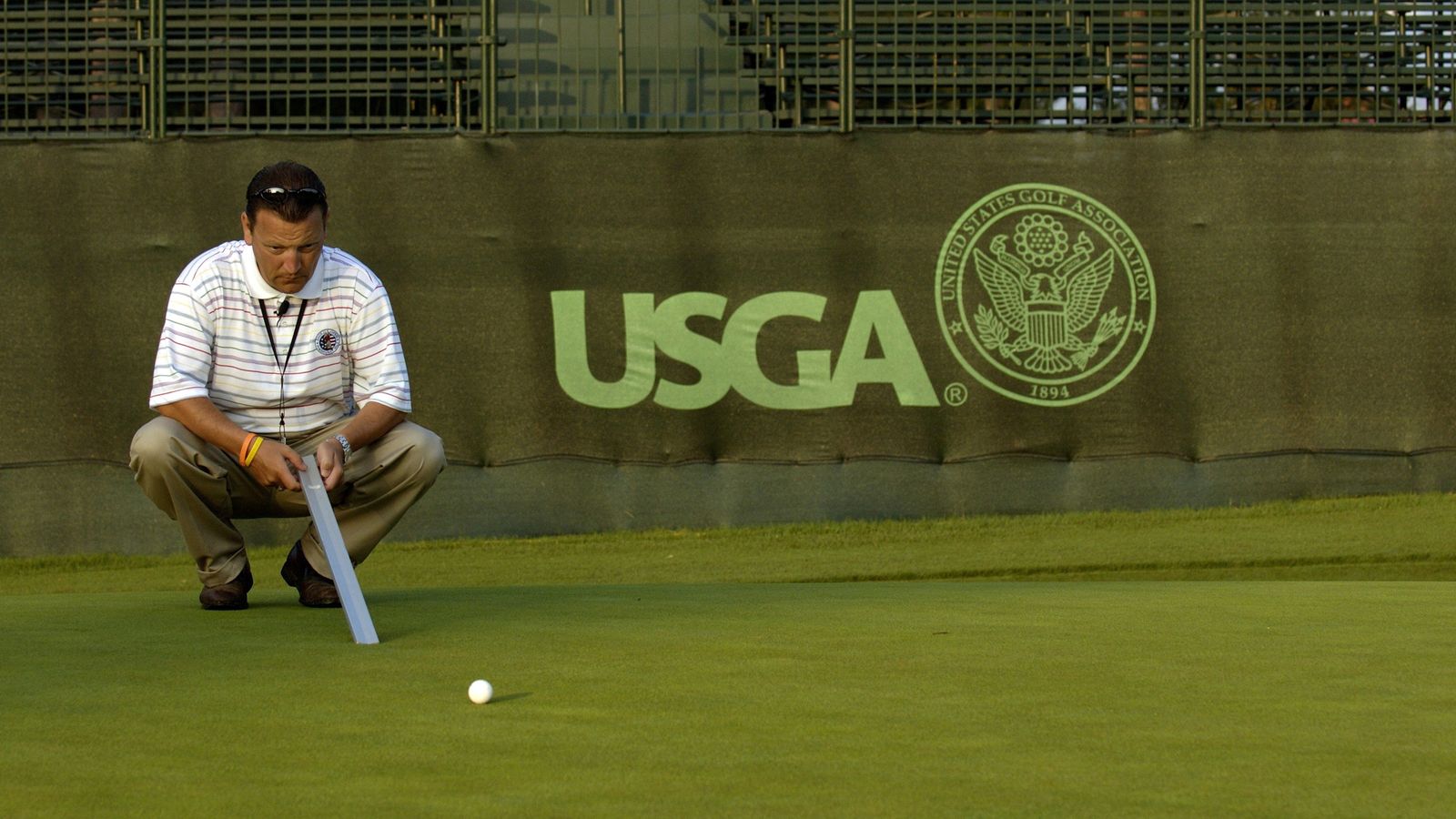 What is a stimpmeter in golf and how does it work? | Golf Monthly