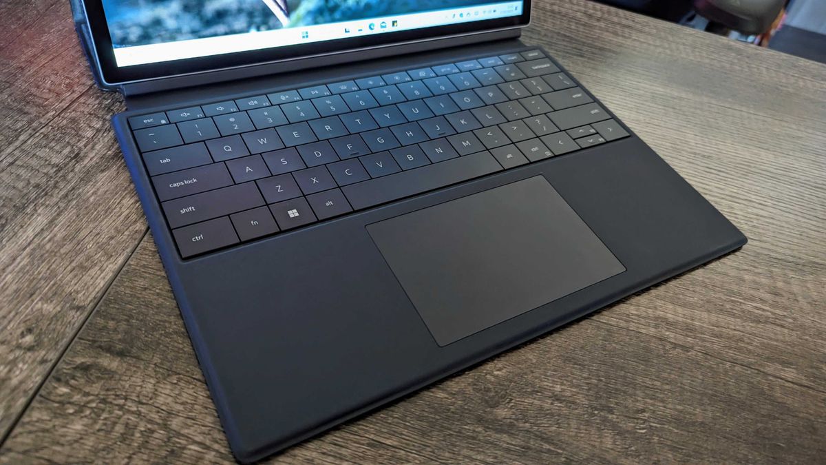 Dell XPS 13 2-in-1 (9315) review: Better looking than a Surface, but ...