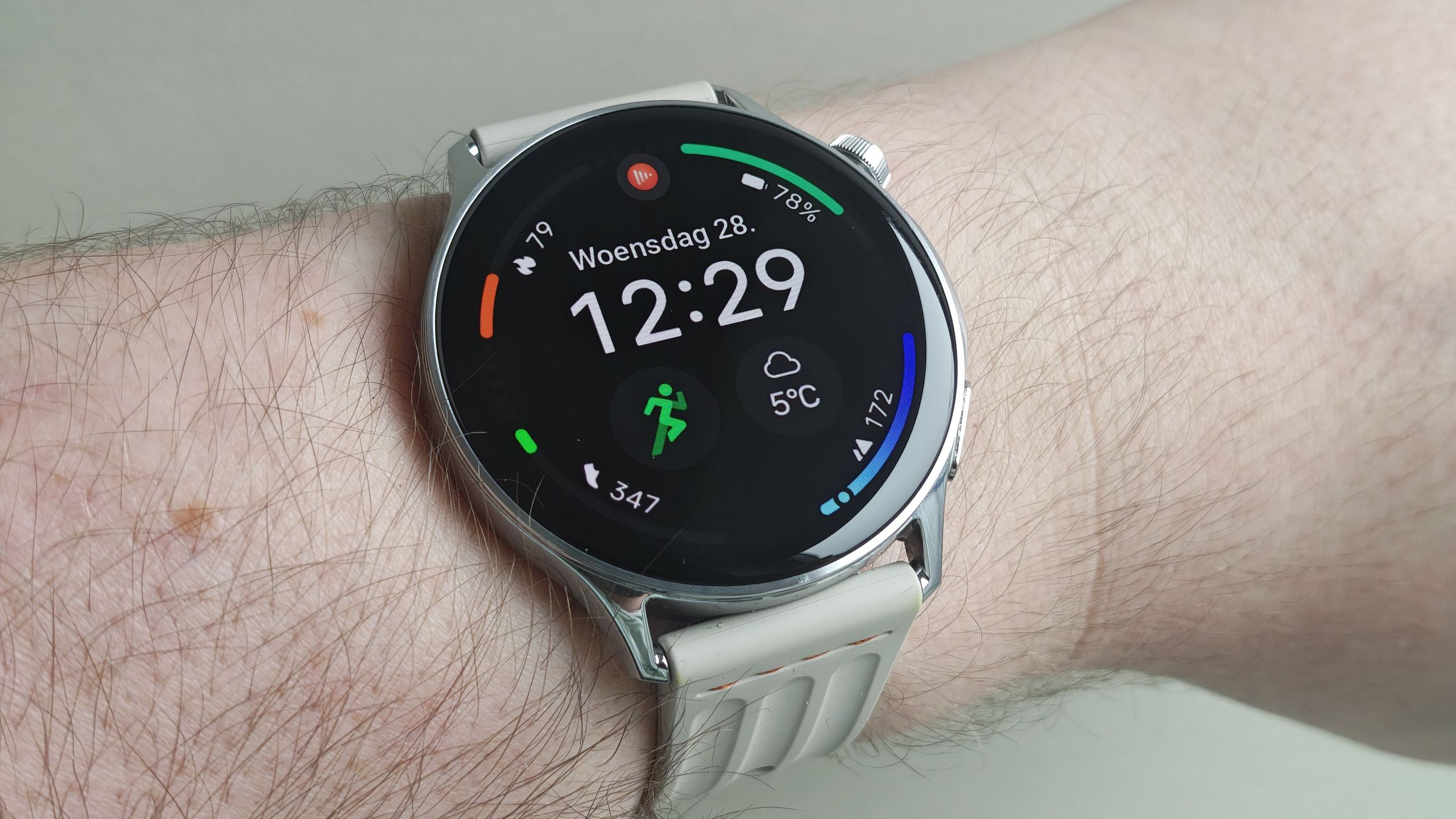 OnePlus Watch Lite review: fitnesstracker vermomd als smartwatch ...
