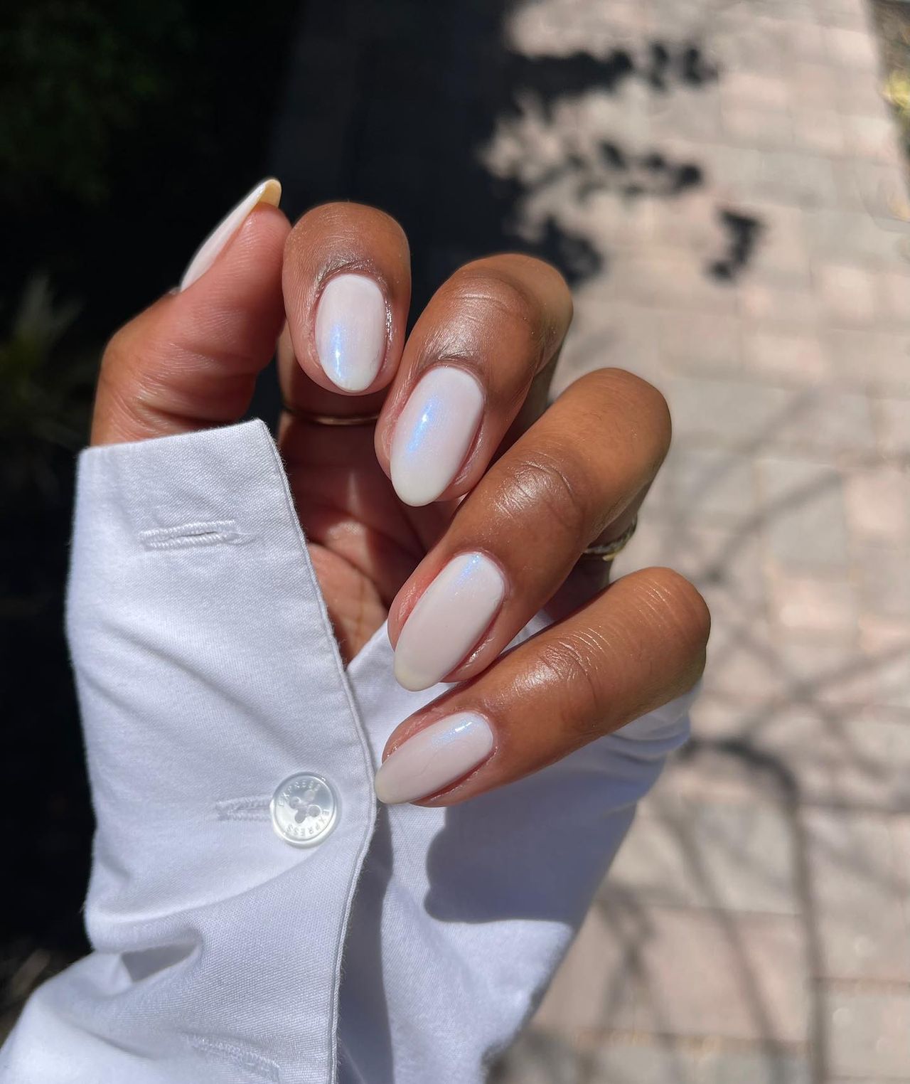 9 of the Best Light Nail Colours That Are Classy and Elegant | Who What ...