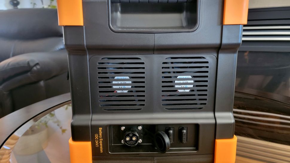 Pecron E2000LFP Review: Pros & Cons, Features, Ratings, Pricing and ...